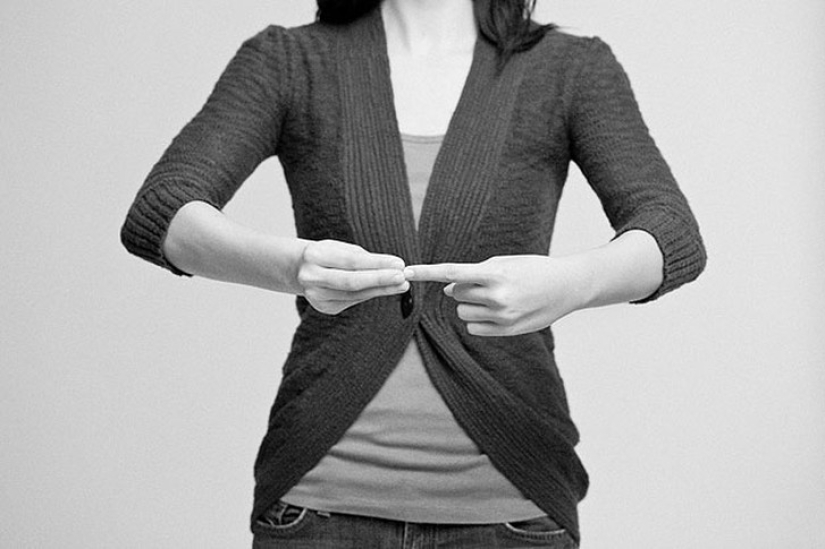 Guide to rude hand gestures from around the world - Pictolic