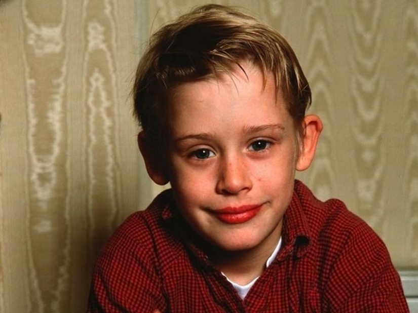 How Macaulay Culkin changed year after year - Pictolic