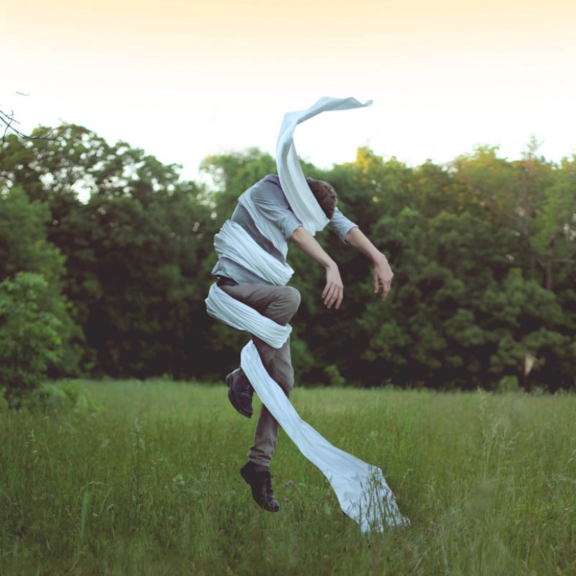 Kyle Thompson's Surreal Self-portraits - Pictolic