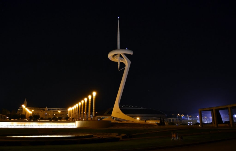 Buildings with a slope - Pictolic