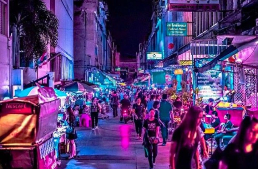 Calles de luces de neón: Bangkok de noche en la lente de Javier Portel ...