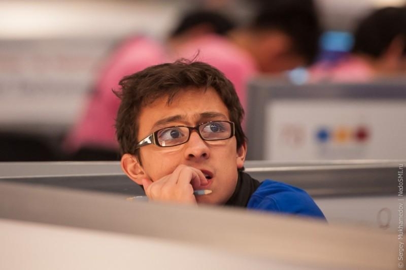 Most Intellectual Competition: World Programming Championship - Pictolic