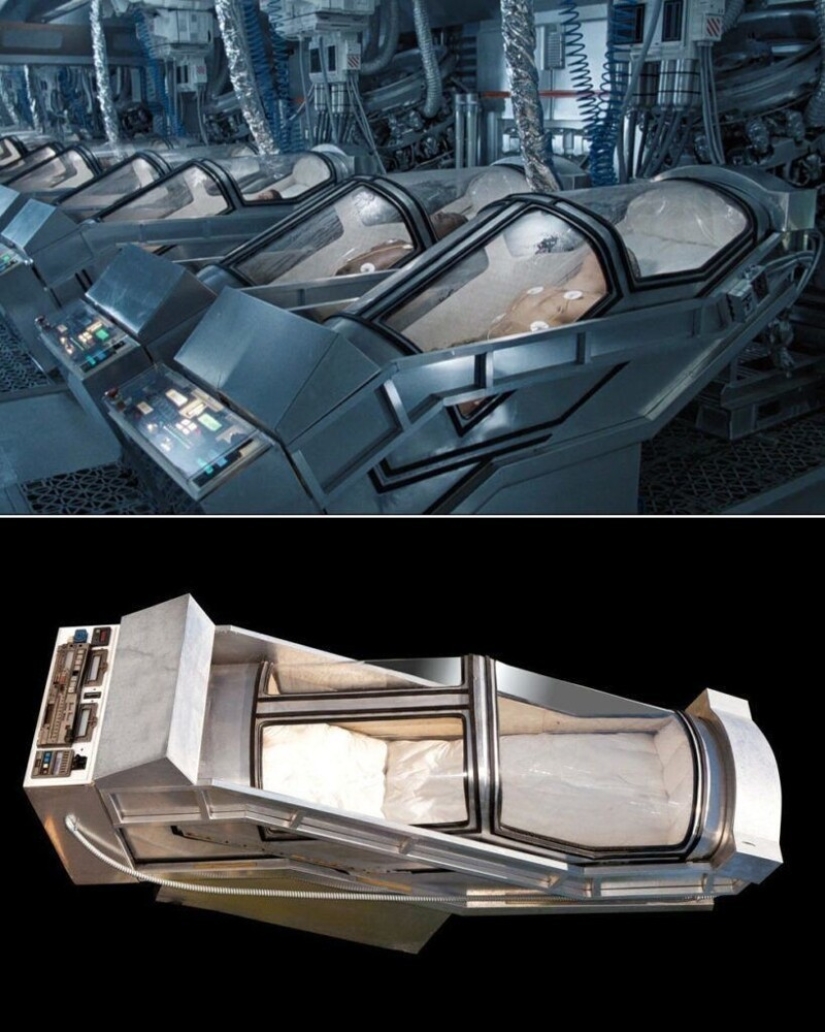 The iconic stuff from the movie sold for huge money - Pictolic