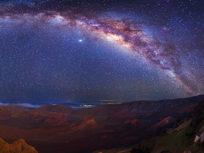 The Milky Way over… - Pictolic