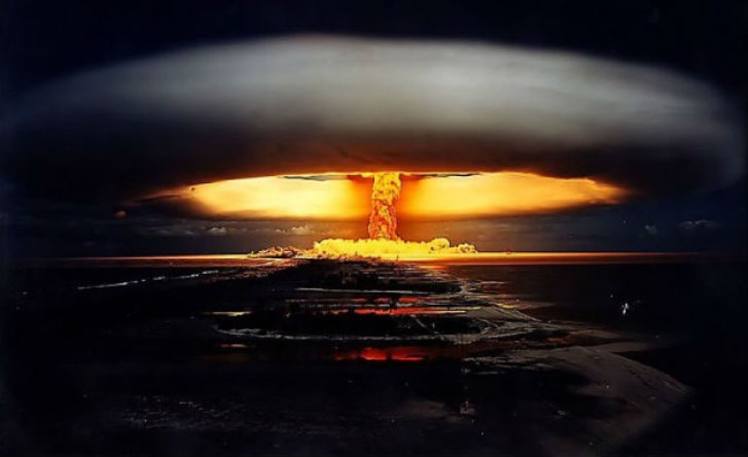 The most powerful nuclear explosions captured on camera - Pictolic