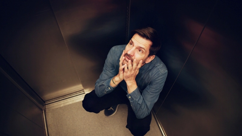 How to Survive a Falling Elevator - Pictolic